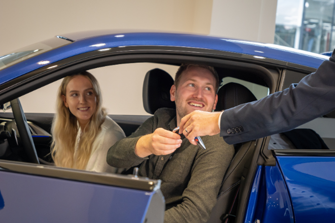 BMW Drive Now Pay Later | Lloyd BMW