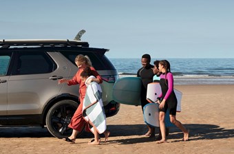 Land Rover Accessories and Merchandise| Lloyd Land Rover