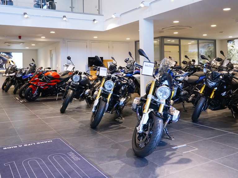 BMW Motorcycles Retailer | Lloyd BMW Motorrad