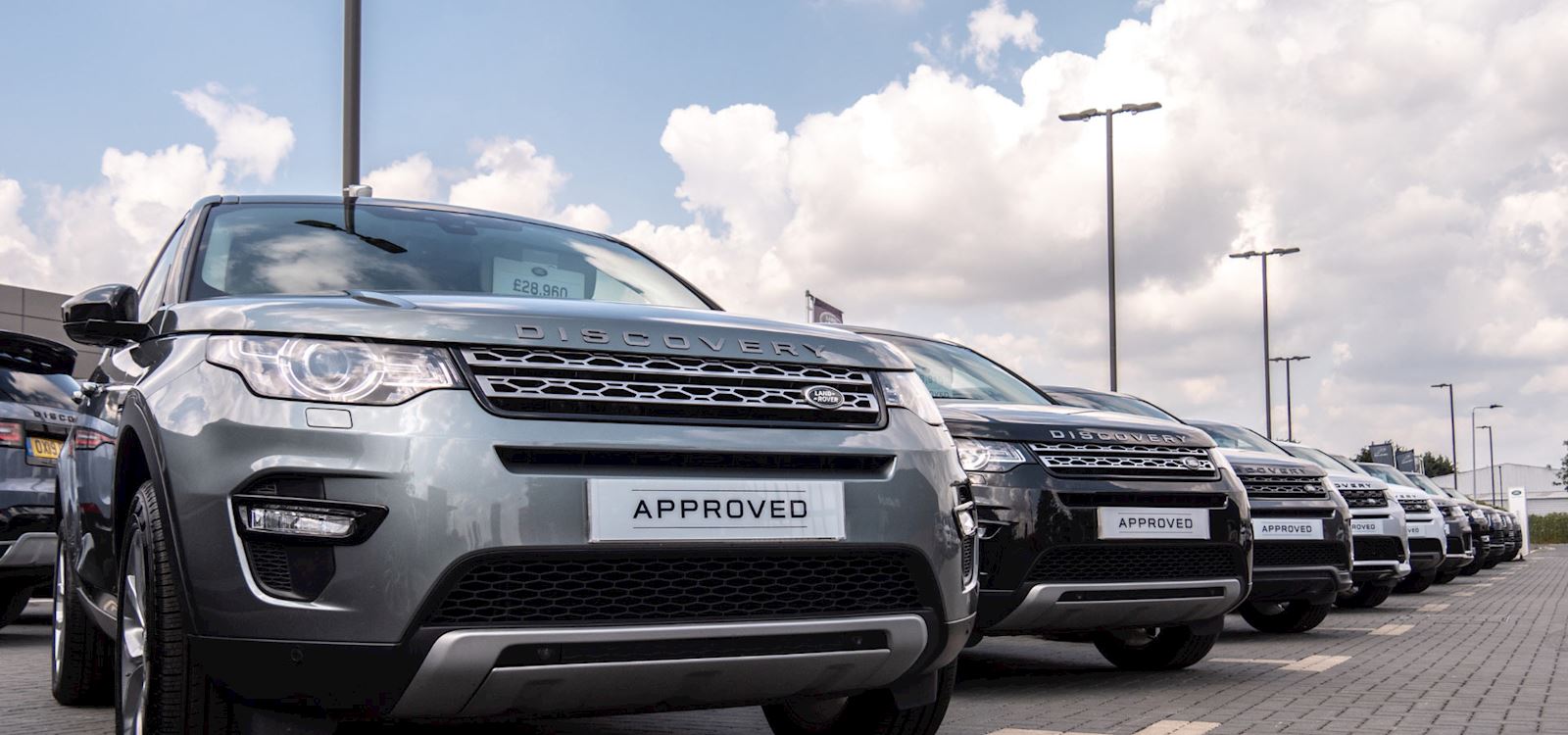 Lloyd Land Rover | New & Used Land Rover Cars for Sale & Service