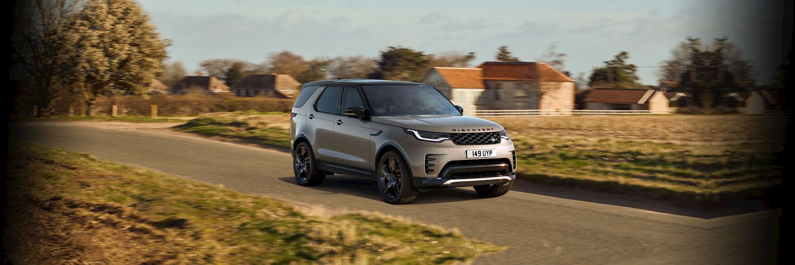 Land Rover Discovery Business Offer | Lloyd Land Rover