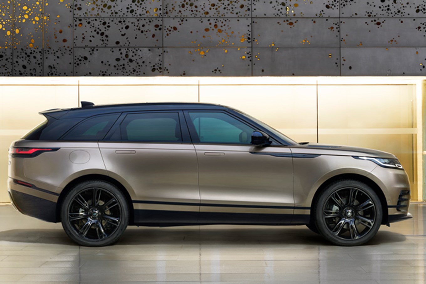 Used Range Rover Velar for Sale or Finance | Lloyd Motor Group