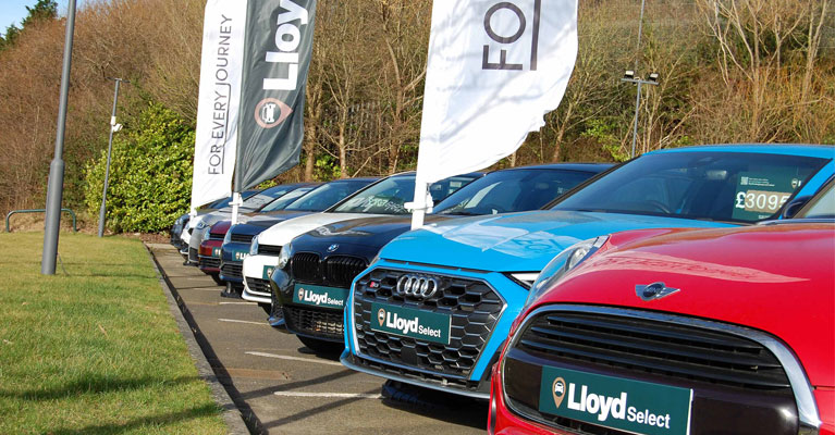 Lloyd Select Exclusive Event | Lloyd Select