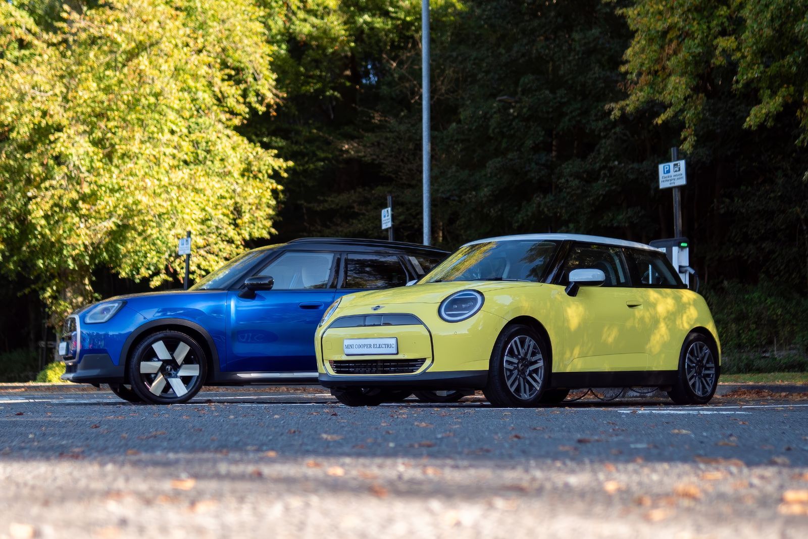 MINI | New & Used MINI Cars | Lloyd MINI