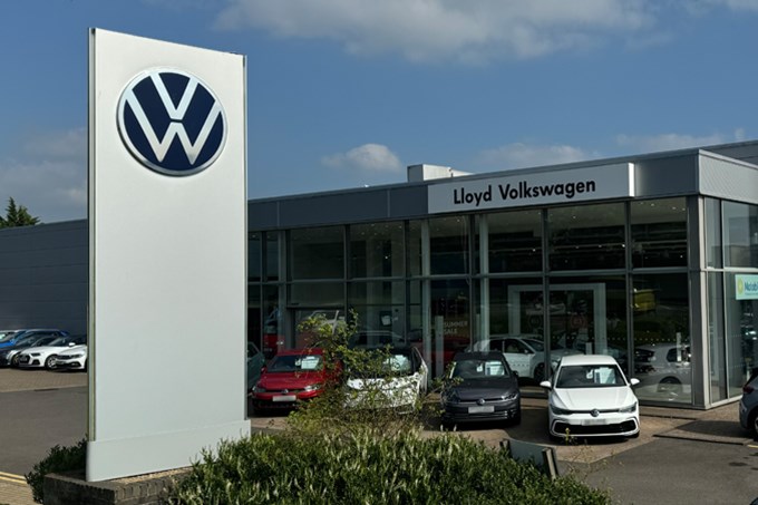 New Volkswagen Lease Deals and Offers | Lloyd Volkswagen
