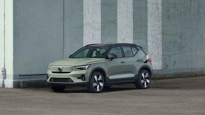 Used Volvo Electric Cars for Sale or Finance | Lloyd Motor Group