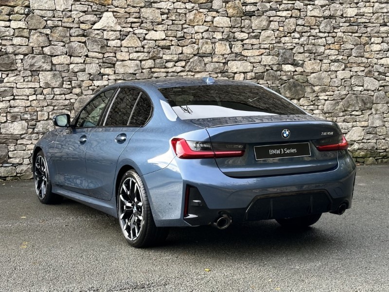 New BMW 3 SERIES 320i M Sport 4dr Saloon Arctic Race Blue metallic - £ ...