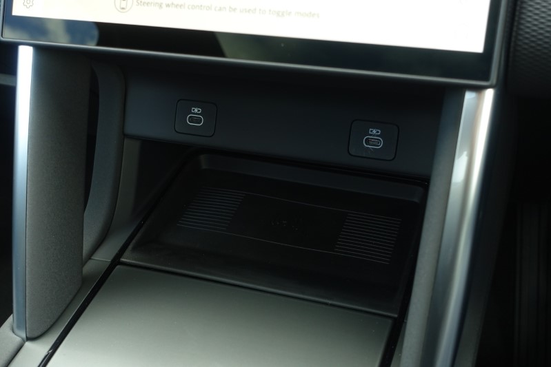 Used Land Rover Discovery Sport for Sale or Finance | Lloyd Motor Group