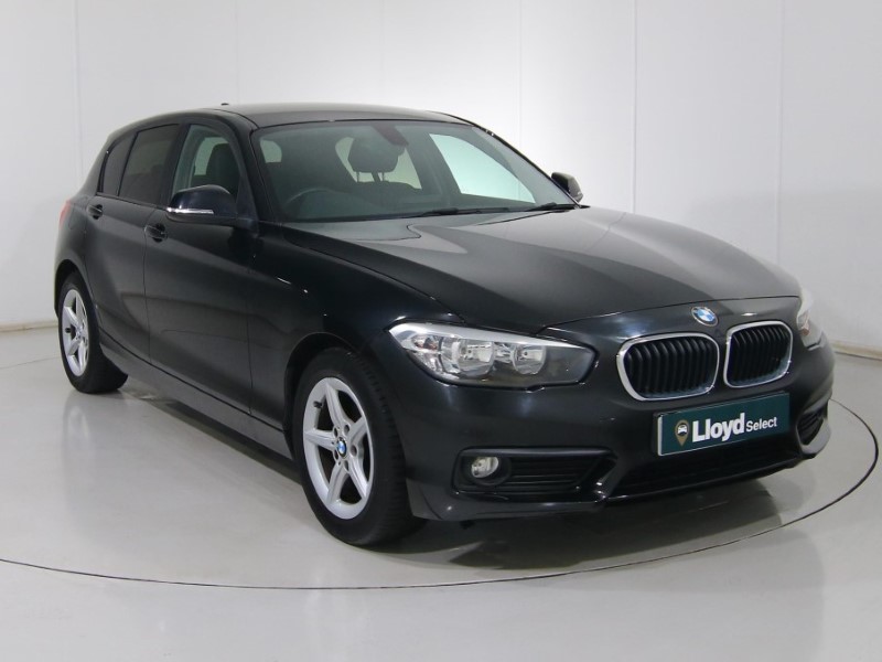 Used 2019 BMW 1 SERIES 118d SE 5dr [Nav/Servotronic] Step Auto Black ...