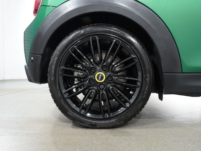 Used MINI Electric Cars for Sale or Finance | Lloyd Motor Group