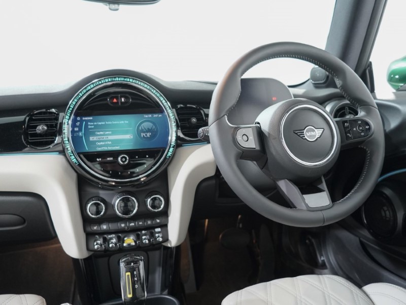 Used MINI Electric Cars for Sale or Finance | Lloyd Motor Group