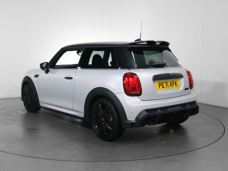 Used MINI for Sale | Nearly New MINI & Approved Used | Lloyd MINI