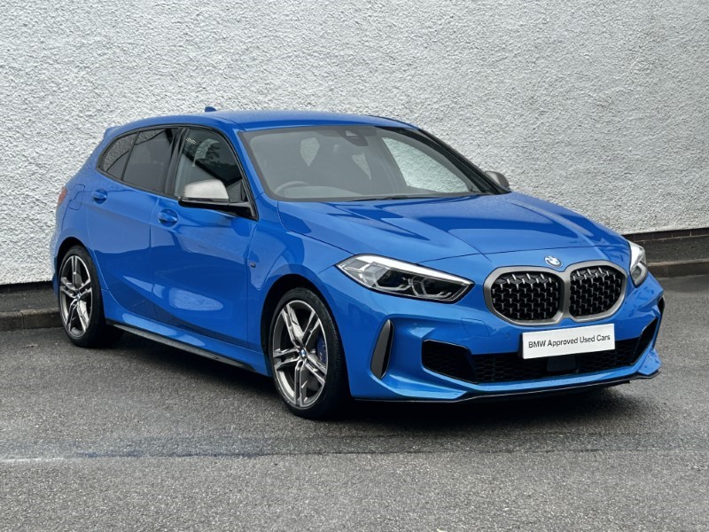 Used 2022 BMW 1 SERIES M135i xDrive 5dr Step Auto Blue - £27750.00 ...