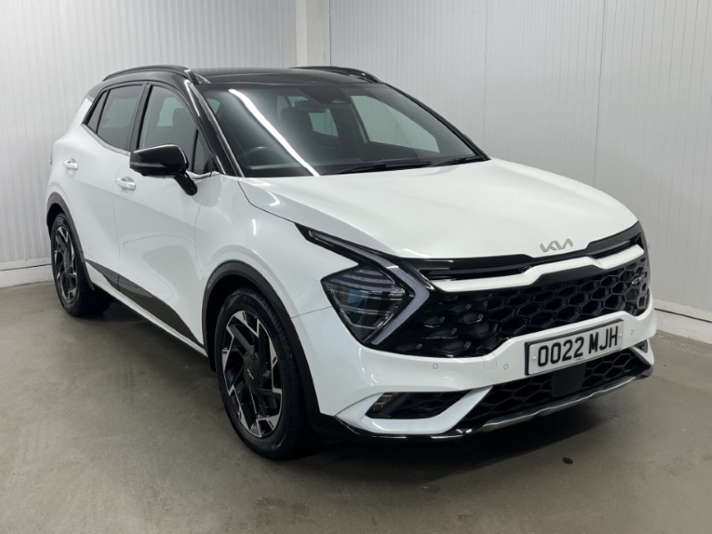 Used 2022 KIA SPORTAGE 1.6T GDi 48V ISG GT-Line S 5dr DCT AWD White - £ ...